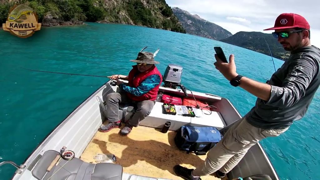 Descubre los Mejores Consejos para la Pesca en Lago Azul ...